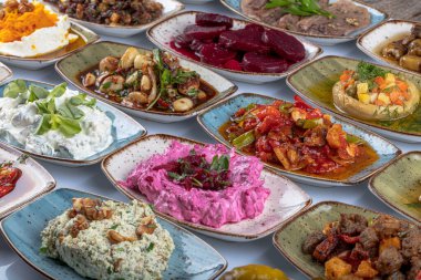 Kolay Ve Pratik Hazırlanan Meze Tarifleri – Doğru Bilginin Tek Adresi